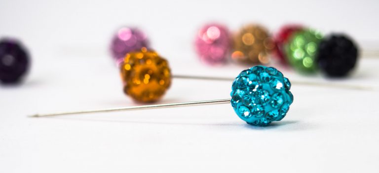 Types of Hijab Pins: Styles & Usage » Hidden Pearls Types of Hijab Pins: Styles & Usage » Hidden Pearls