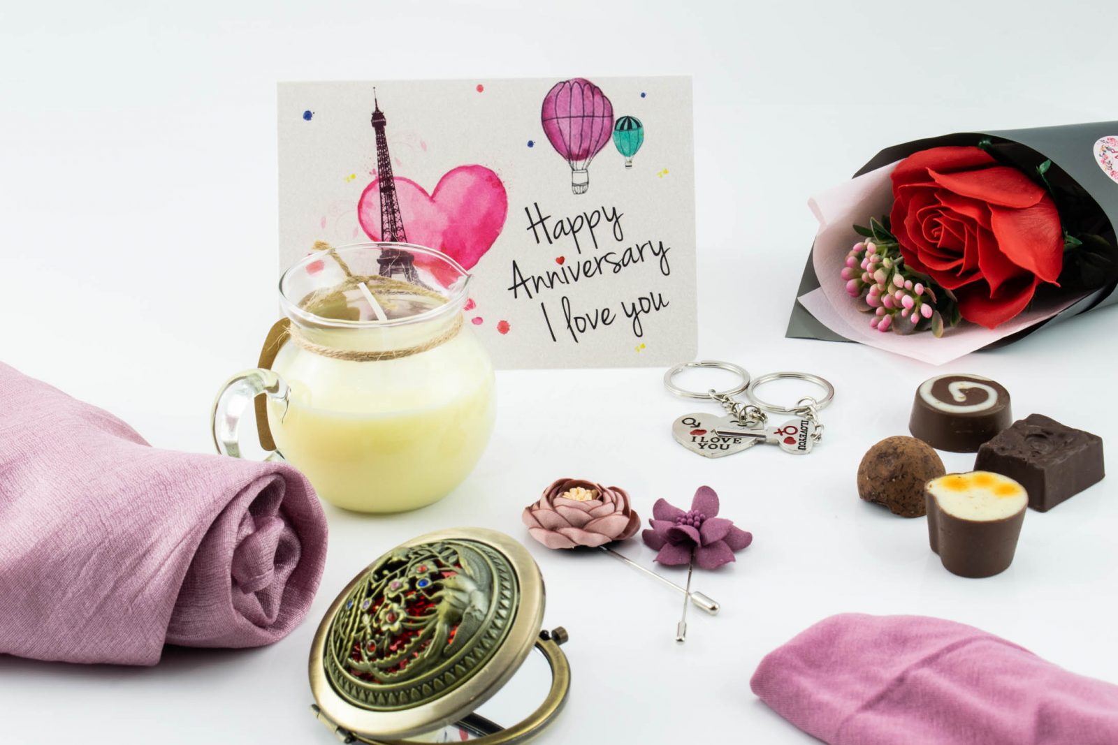 Anniversary Gift Box » Hidden Pearls