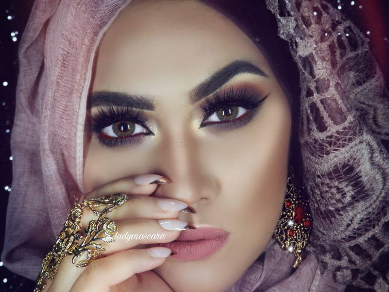 Part IV: Match Your Makeup With Your Hijab » Hidden Pearls